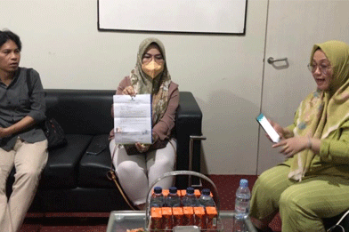 Raib dari Rekening, Sejumlah Nasabah Bank Sulselbar Datangi Kantor Cabang Mamuju – majalahfakta.id